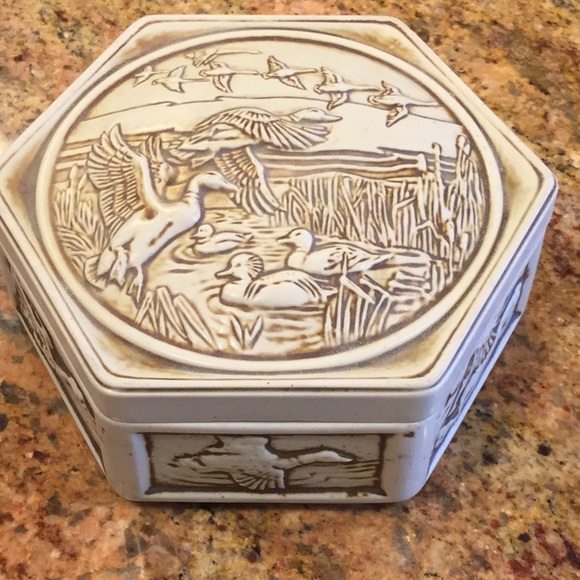 Avon | Accents | Vintage Avon Duck Themed Container | Poshmark